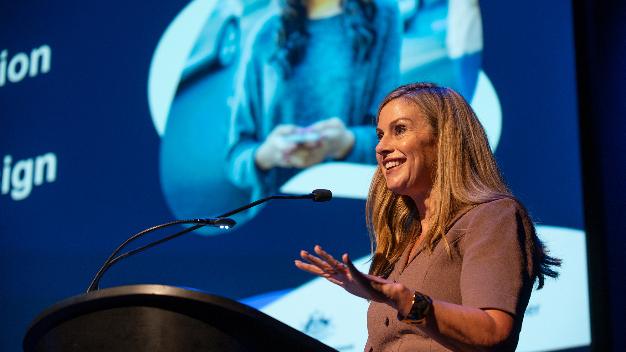QUT - Online child safety in focus as national leaders convene at QUT ...
